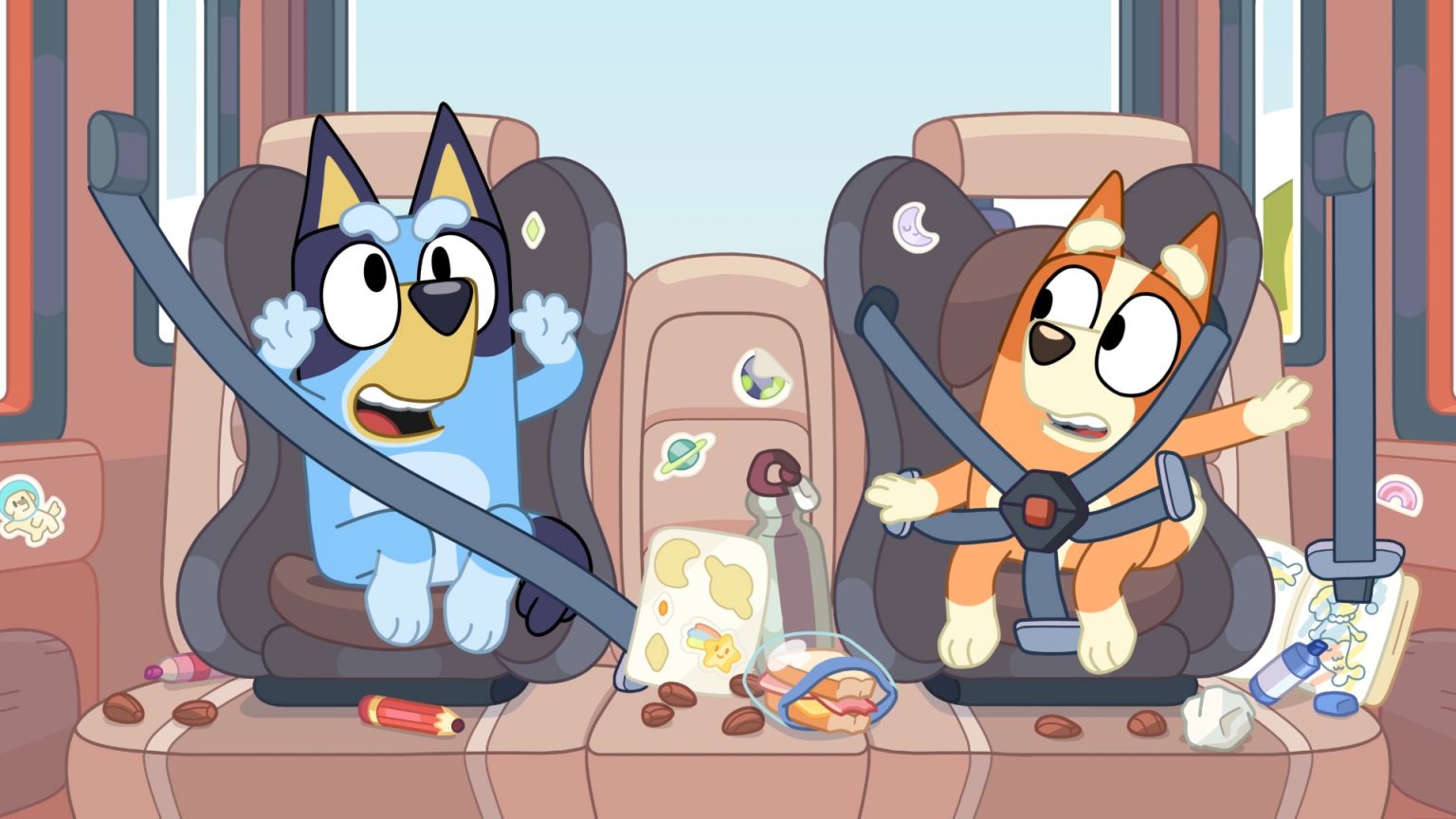 Flying Saucer - Colouring pages - Bluey Official Website