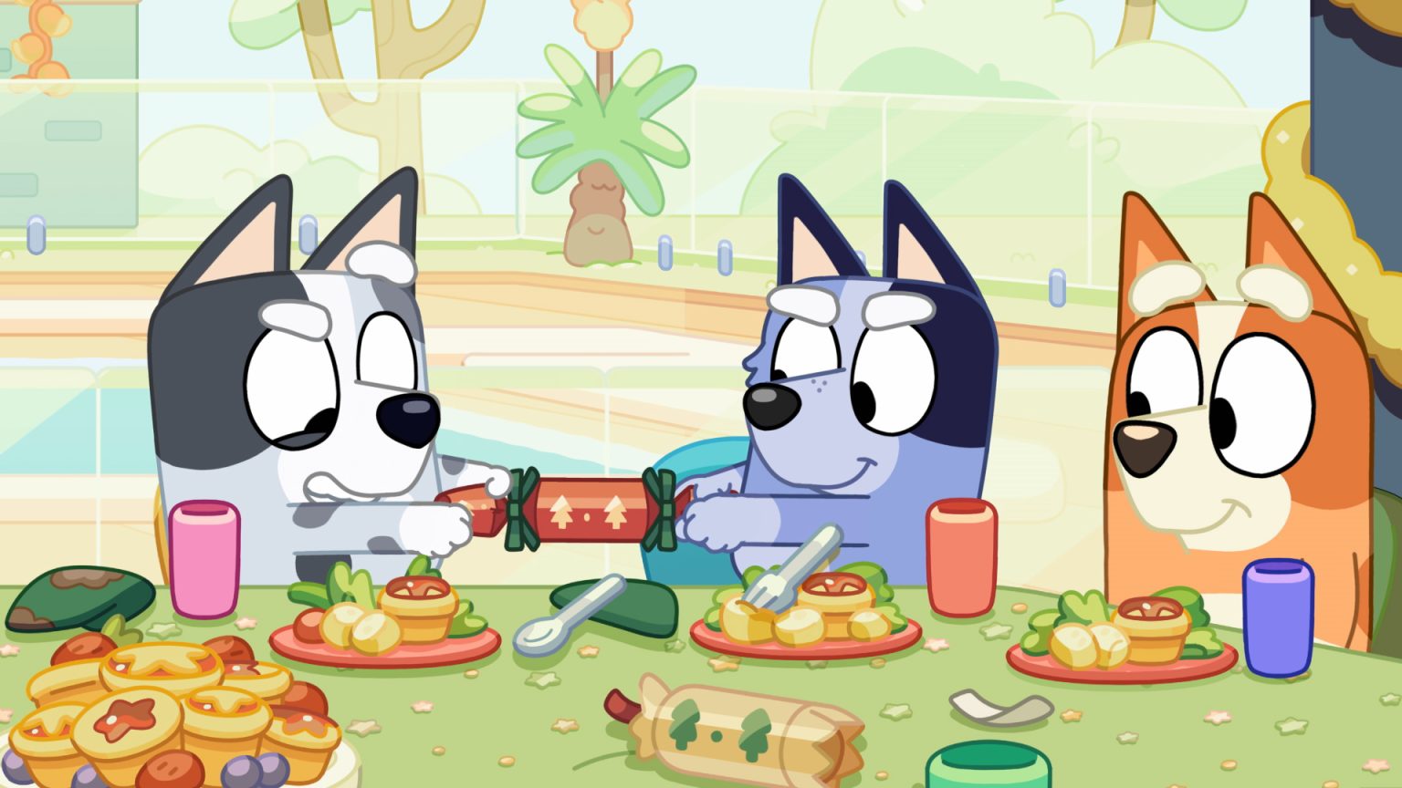 5 Bluey Christmas crafts to decorate the table - Bluey Official Website