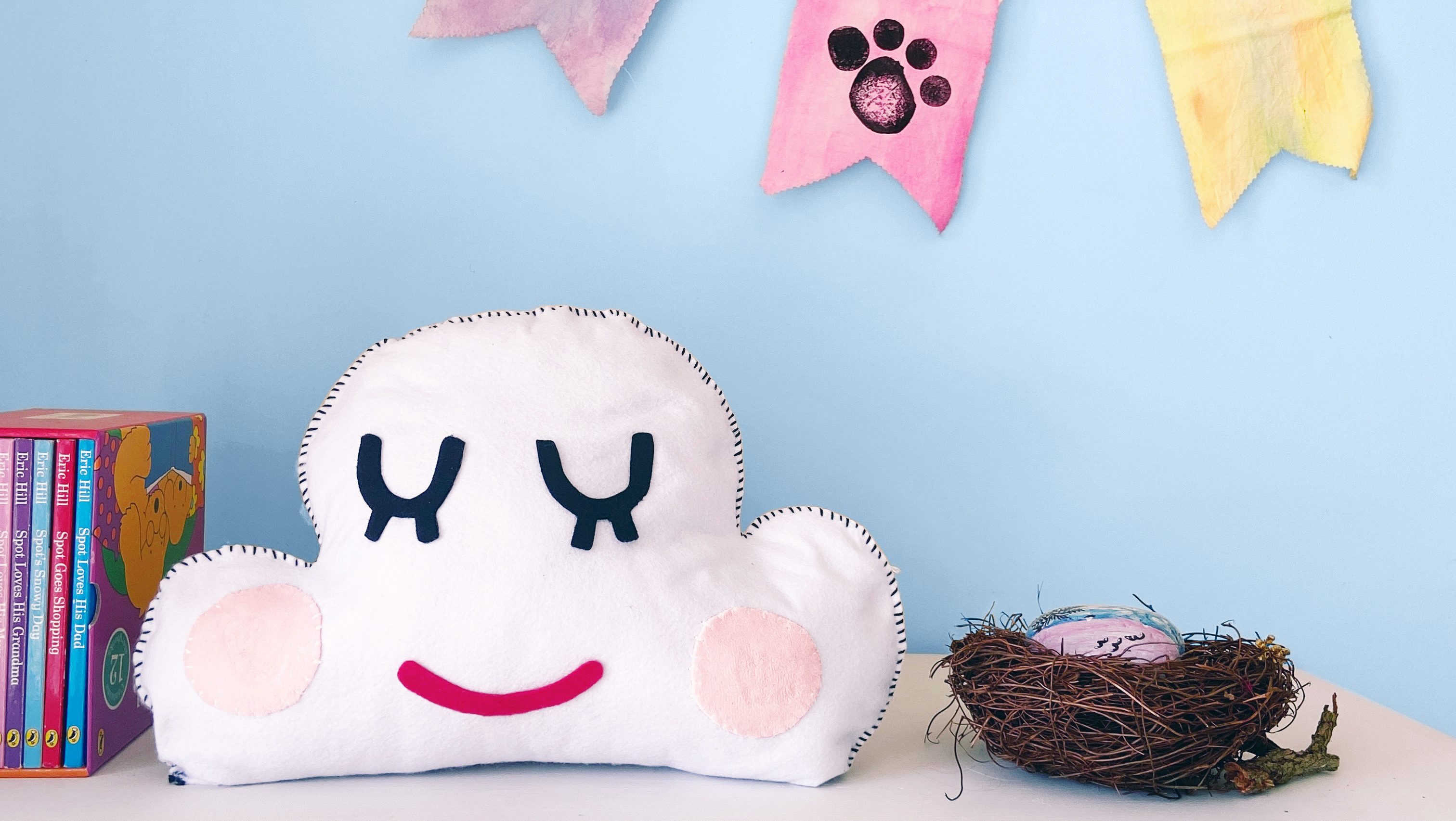 How to make a cloud cushion - Bluey Official Website