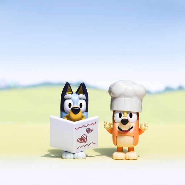 Fancy Resturant: Bluey & Bingo Figurines - Bluey Official Website