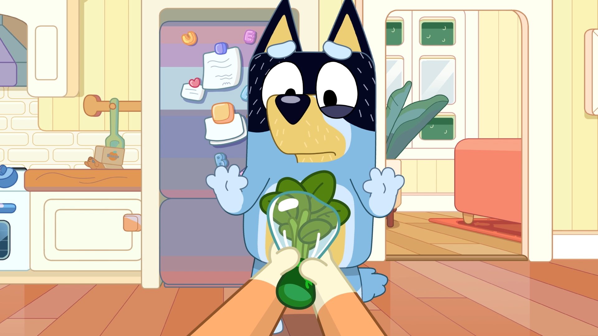 Bluey Season 3, Episode 35 | Smoochy Kiss