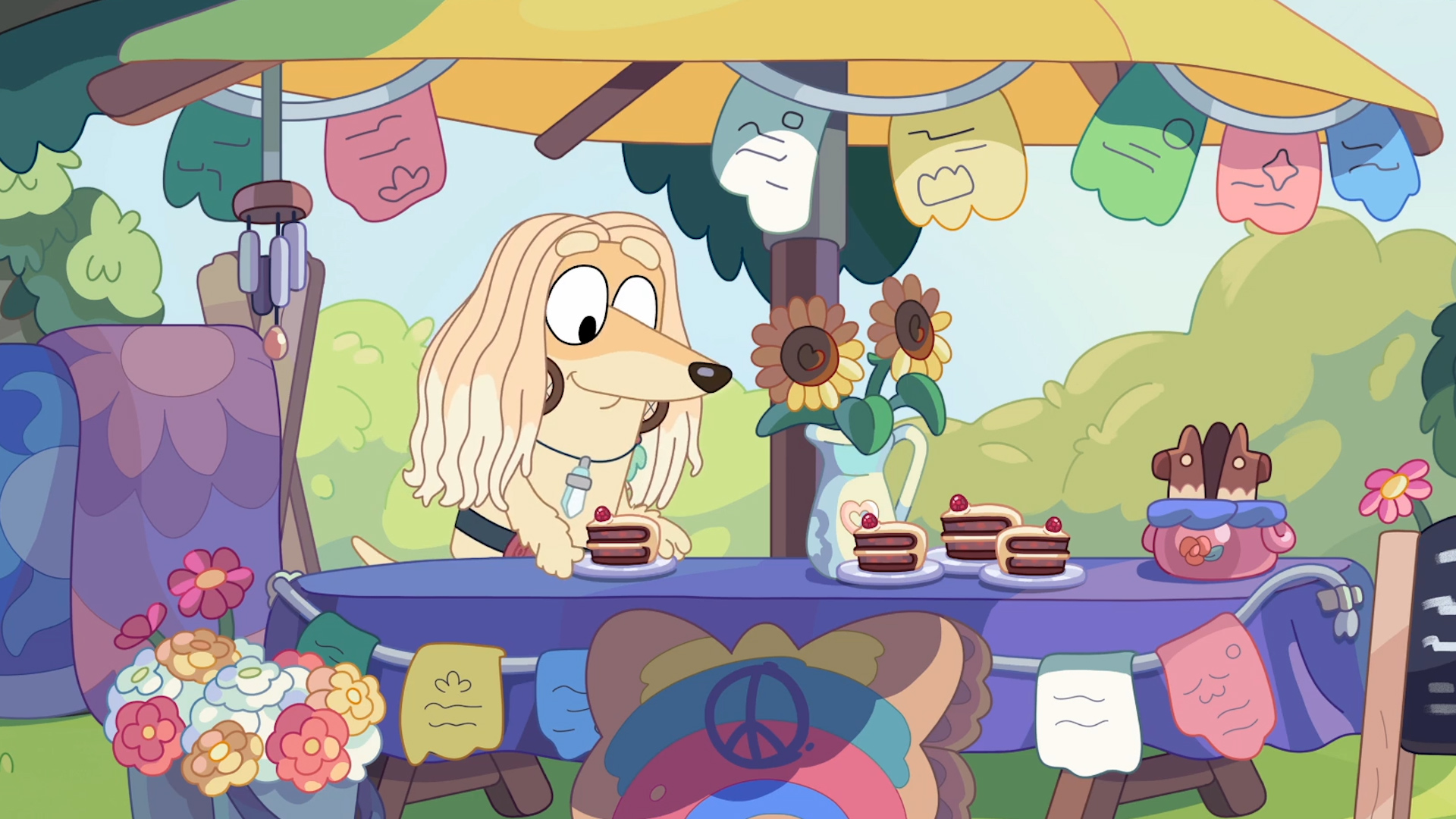 Indy's Mum - Characters | Bluey Official Website