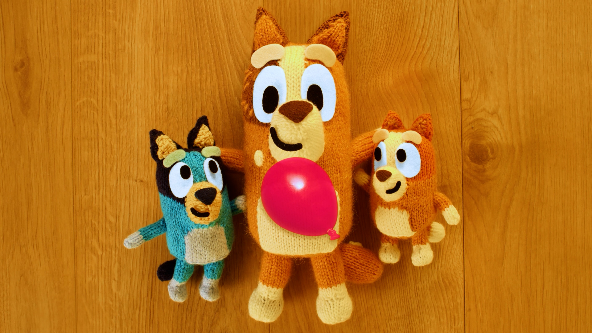 Bluey Bluey Tunes, Episode 5 | 'Keepy Uppy' Music Video