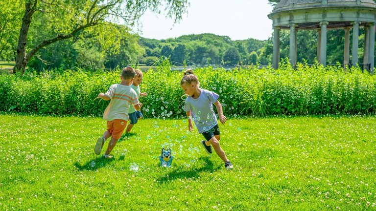 Best Bluey Outdoor Toys - Bluey Official Website