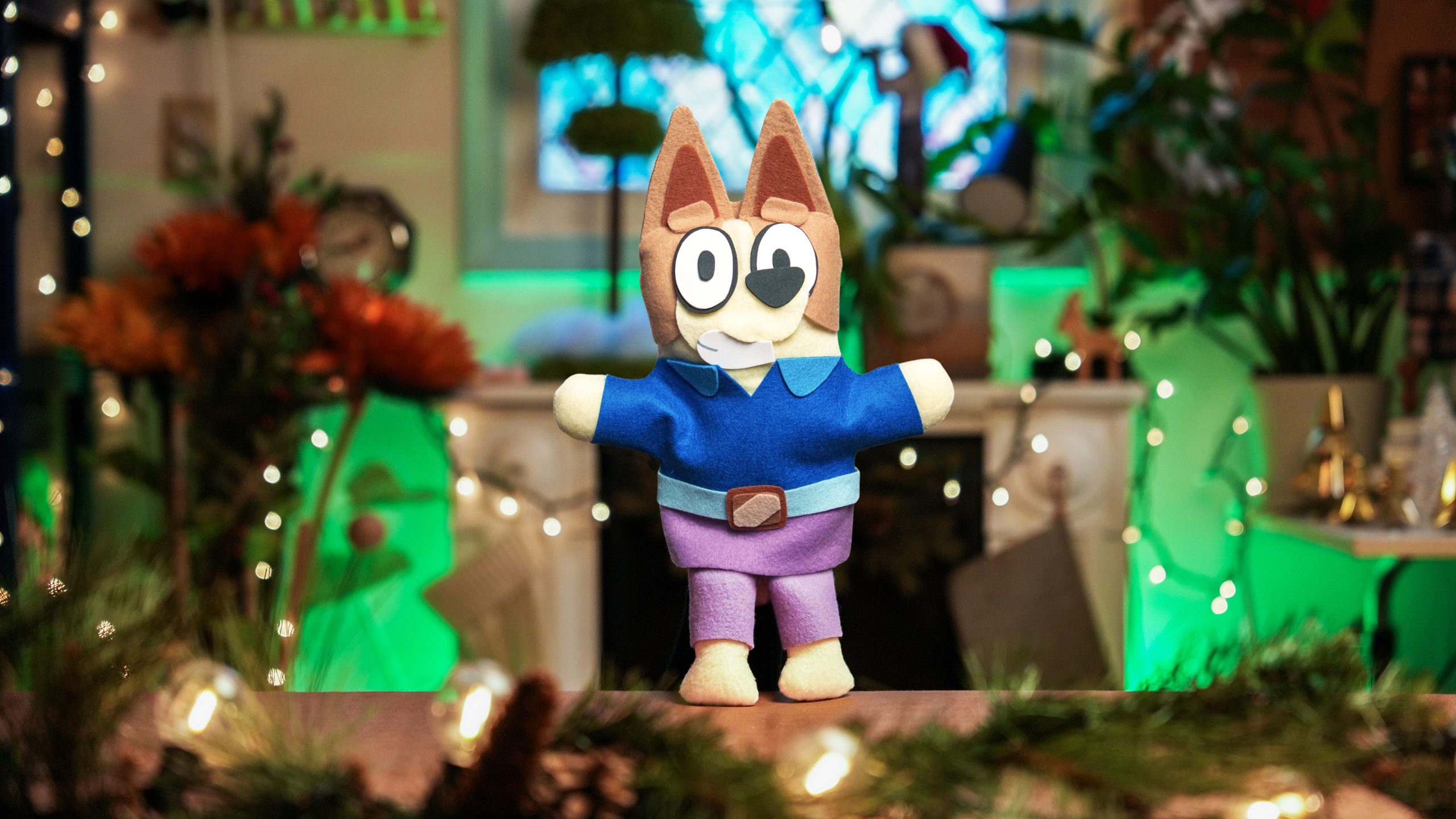 Bluey Bluey Puppets, Episode 11 | How to make your own Bartlebee puppet!